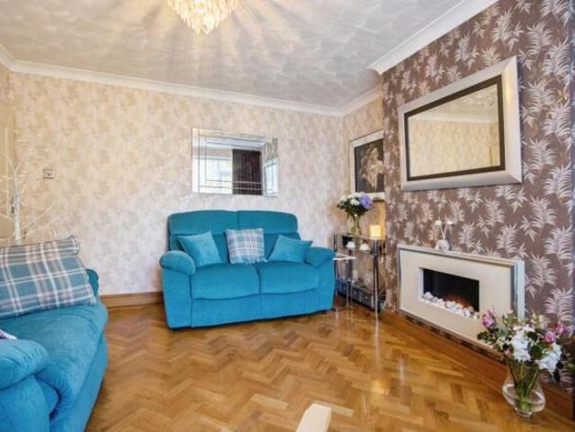 3 bedroom semi detached house for sale in Manston Drive, Leeds, West Yorkshire, LS15