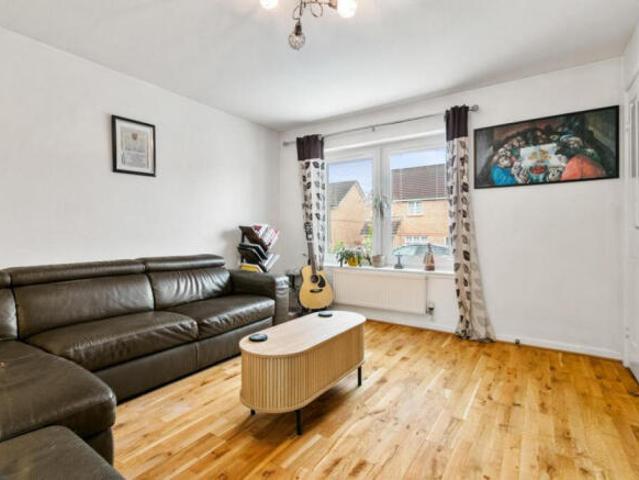 3 bedroom semi detached house for sale in Macdougall Drive, Cambuslang, G72