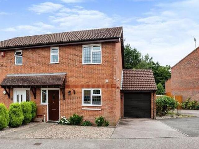 3 Bedroom Semi detached House For Sale In Maidenbower