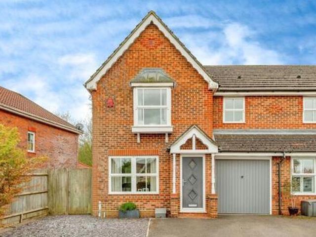 3 Bedroom Semi detached House For Sale In Maidenbower