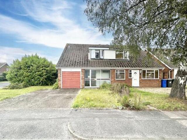3 Bedroom Semi detached House For Sale In Maidenhead, Berkshire