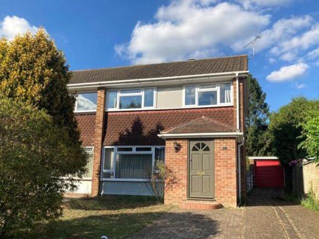 3 Bedroom Semi detached House For Sale In Maidstone, Kent