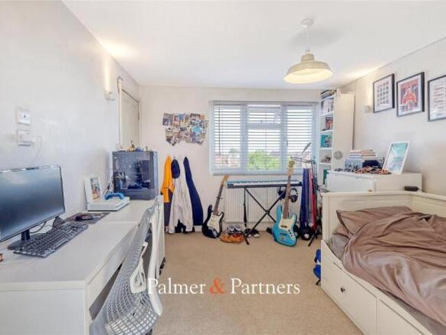4 bedroom semi detached house for sale in Main Road, Broomfield, Chelmsford, Essex, CM1