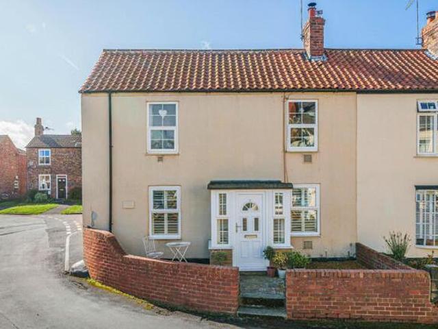 3 Bedroom Semi detached House For Sale In Main Street, Ulleskelf