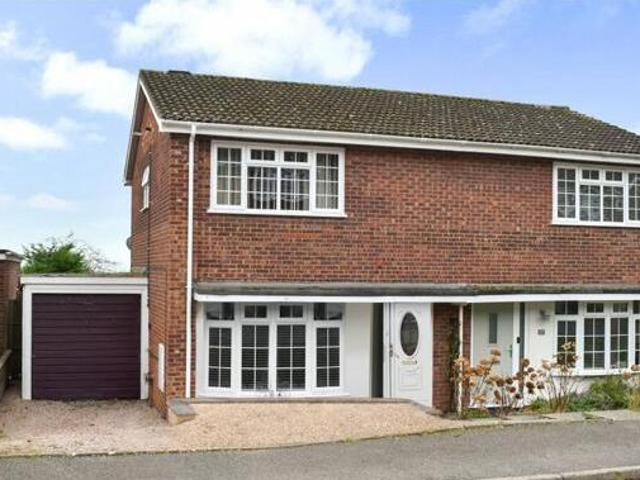 3 Bedroom Semi detached House For Sale In Malvern, Worcestershire