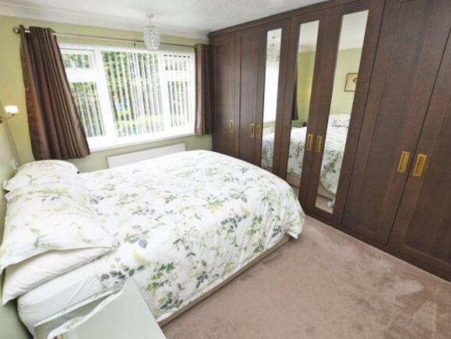 3 bedroom semi detached house for sale in Mallings Drive, Maidstone, ME14