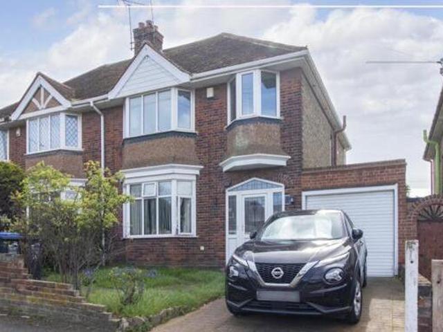 3 Bedroom Semi detached House For Sale In Margate
