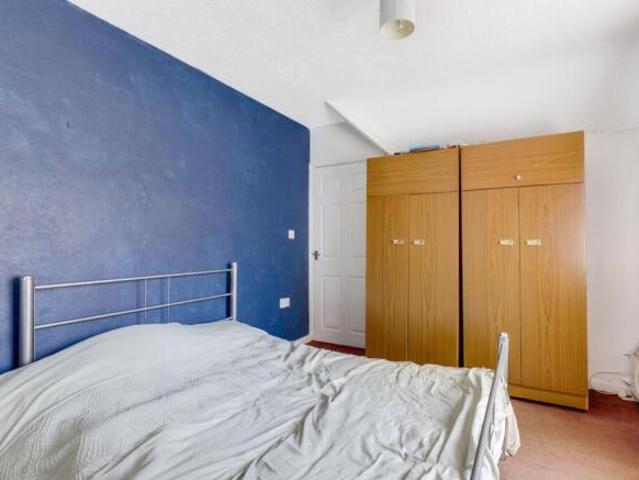 3 bedroom semi detached house for sale in Markham Crescent, Nottingham, NG5