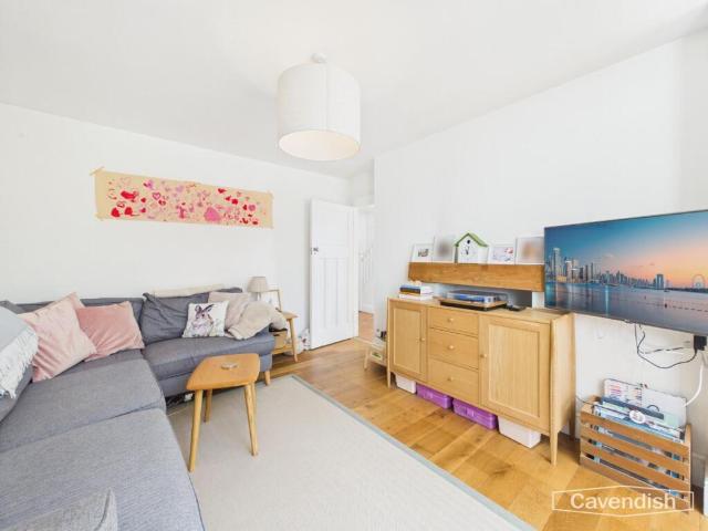3 bedroom semi detached house for sale in Marlston Avenue, Chester, CH4