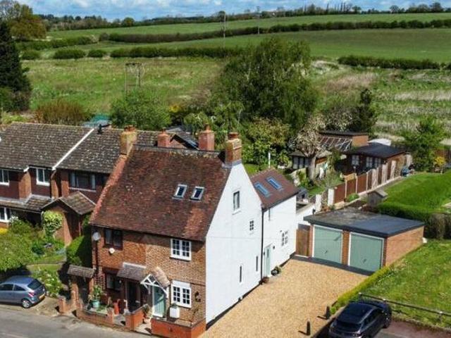 3 Bedroom Semi detached House For Sale In Maulden, Bedfordshire