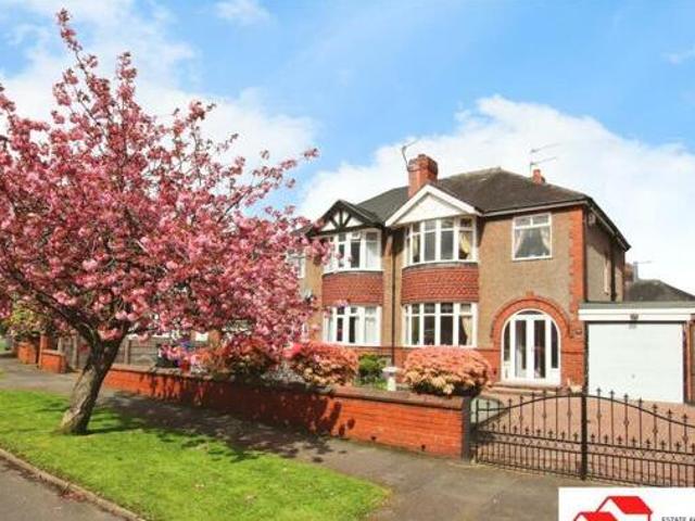 3 Bedroom Semi detached House For Sale In May Bank