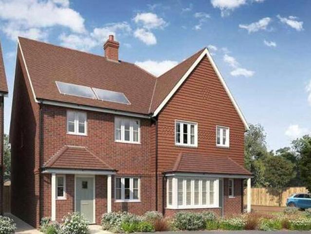 3 Bedroom Semi detached House For Sale In Mayflower Meadow