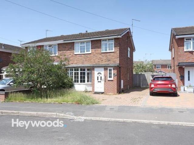 3 bedroom semi detached house for sale in Meadow Lane, Trentham, ST4