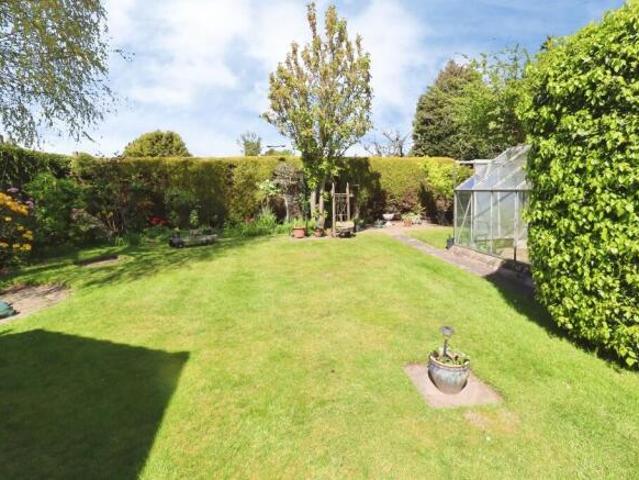3 bedroom semi detached house for sale in Meadow Lane, North Hykeham, LN6