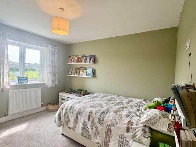 3 bedroom semi detached house for sale in Meadowfield Close, Waddington, Lincoln, LN5