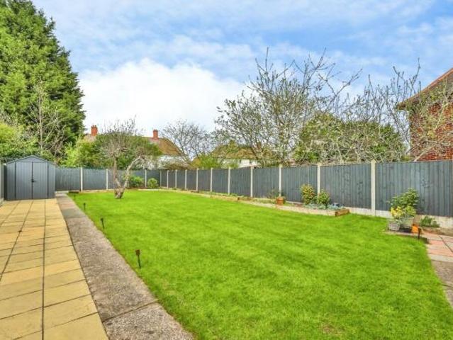 3 bedroom semi detached house for sale in Melbourne Road, Nottingham, NG8