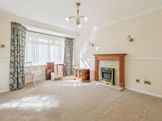 3 bedroom semi detached house for sale in Merafield Drive, Plympton, PL7