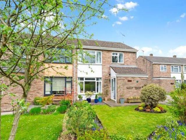 3 Bedroom Semi detached House For Sale In Mere