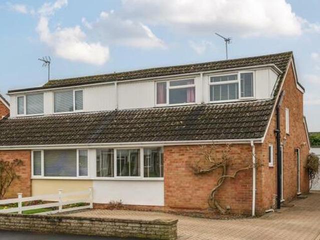 3 Bedroom Semi detached House For Sale In Minster Lovell