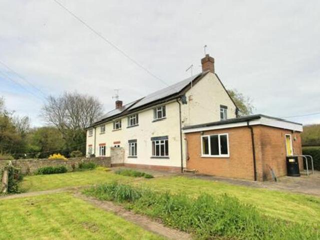 3 Bedroom Semi detached House For Sale In Michaelston le pit