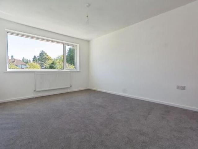 3 bedroom semi detached house for sale in Mickleton Road, Solihull, West Midlands, B92