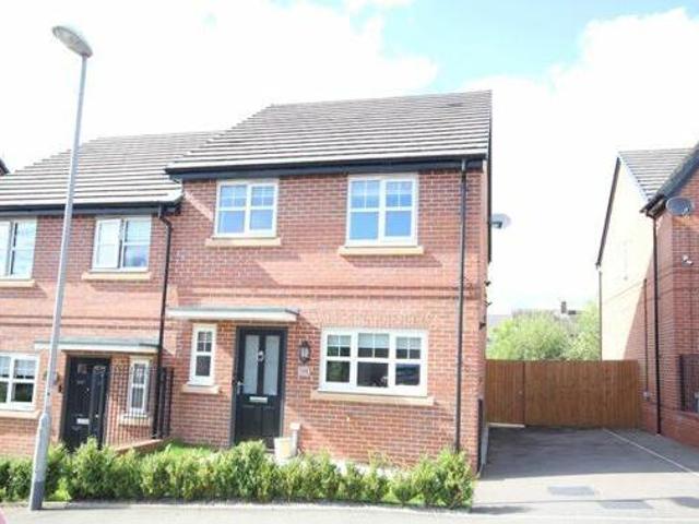 3 Bedroom Semi detached House For Sale In Middleton