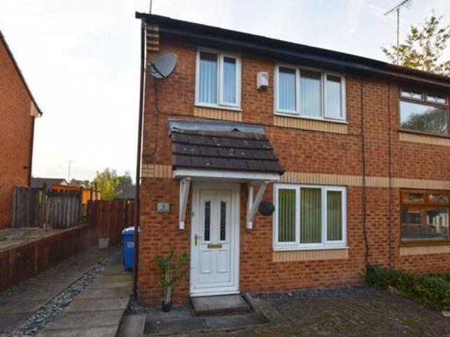 3 Bedroom Semi detached House For Sale In Middleton