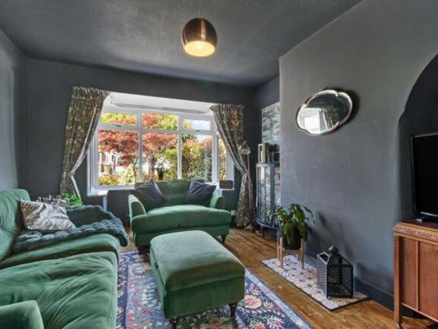 3 bedroom semi detached house for sale in Middlehurst Road, Grappenhall, WA4
