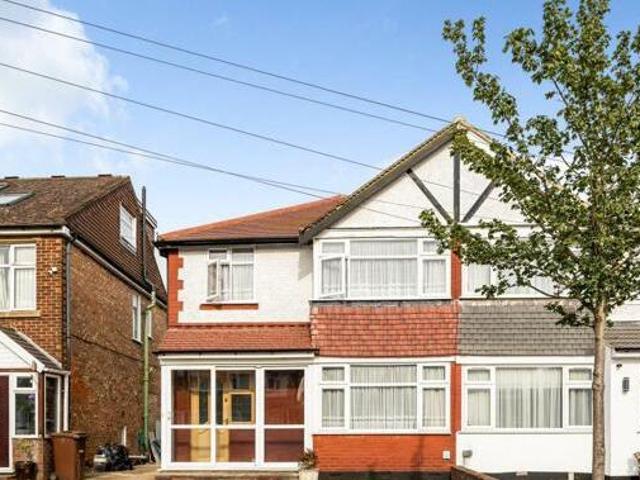 3 Bedroom Semi detached House For Sale In Middlesex