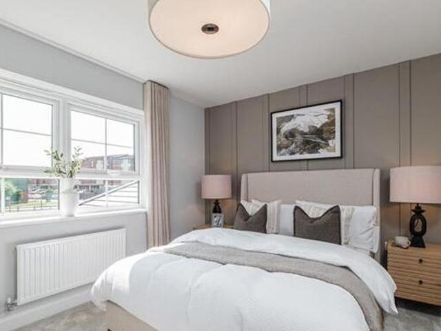 3 Bedroom Semi detached House For Sale In Midge Hall, Leyland