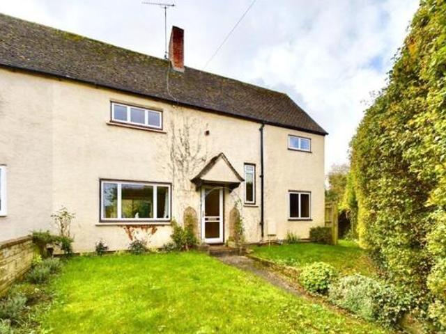 3 Bedroom Semi detached House For Sale In Milton under wychwood