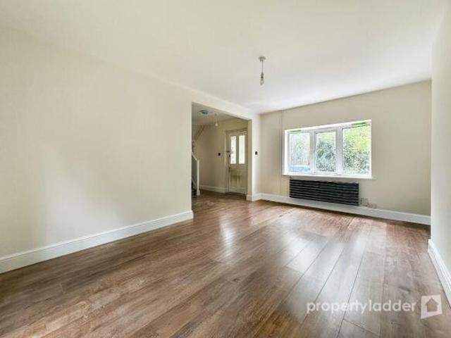 3 bedroom semi detached house for sale in Mile Cross Road, Norwich, NR3