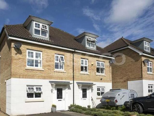 3 Bedroom Semi detached House For Sale In Mill Hill, London