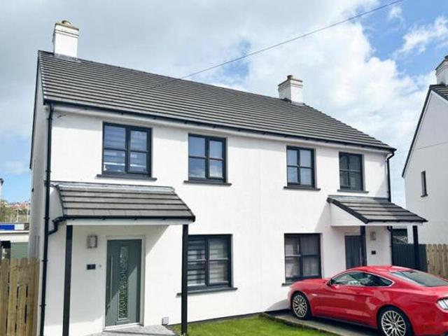 3 Bedroom Semi detached House For Sale In Millmount Court