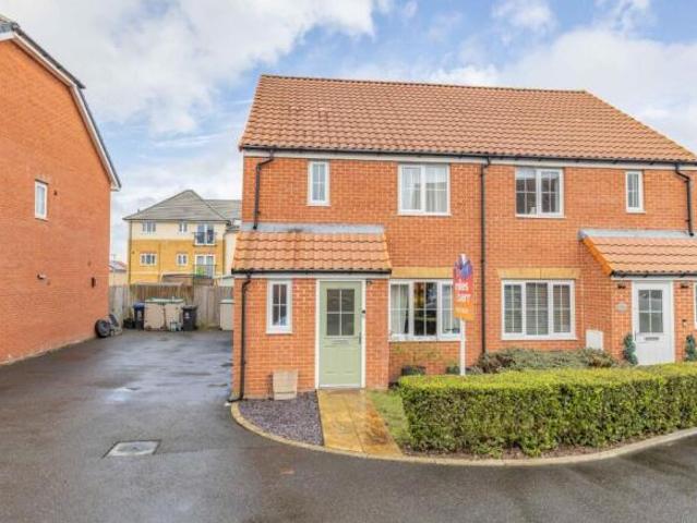 3 bedroom semi detached house for sale in Millyard Road, Aylesham, Canterbury, Kent, CT3
