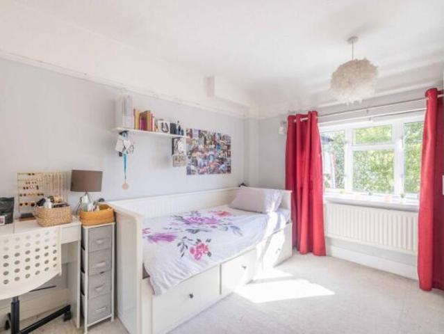 3 bedroom semi detached house for sale in Milner Road, Burnham, SL1