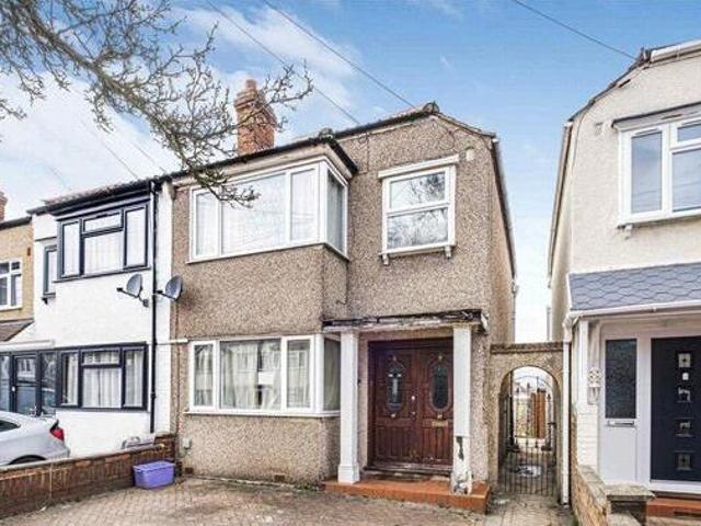 3 Bedroom Semi detached House For Sale In Mitcham