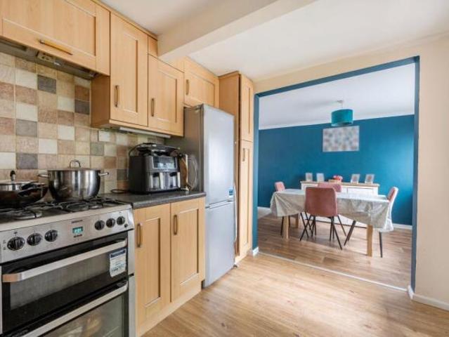 3 bedroom semi detached house for sale in Montpelier Drive, Caversham, RG4