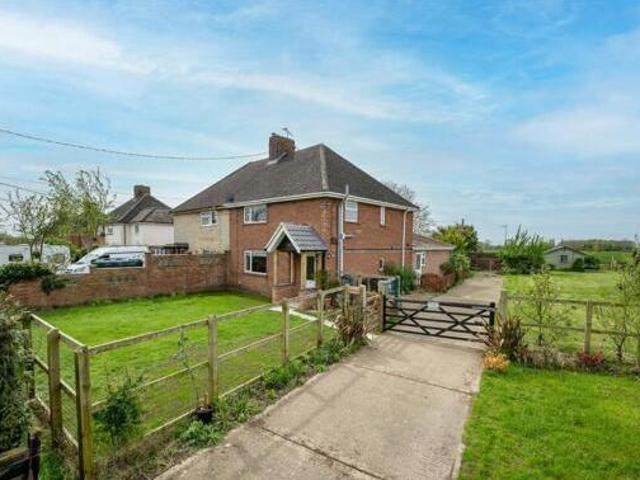 3 Bedroom Semi detached House For Sale In Monk Soham