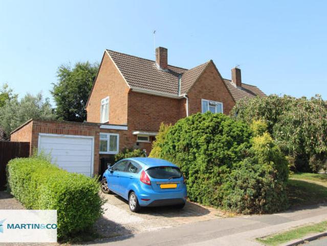 3 bedroom semi detached house for sale in Moor Copse Cl, Earley, RG6