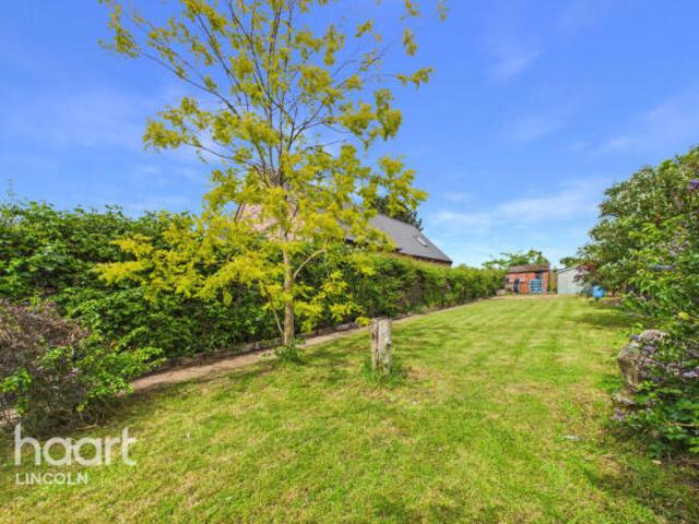 3 bedroom semi detached house for sale in Moor Lane, North Hykeham, LN6