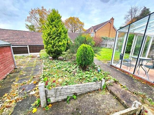3 bedroom semi detached house for sale in Moorfield Drive, Sutton Coldfield, B73 5LQ, B73