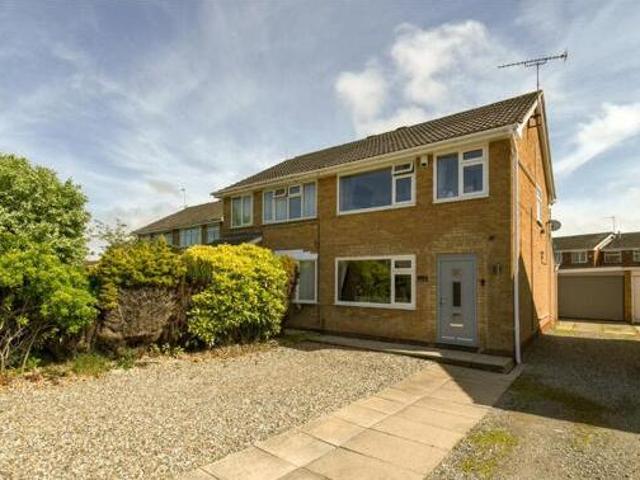 3 Bedroom Semi detached House For Sale In Moreton