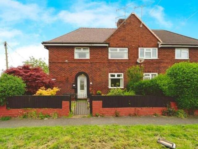 3 Bedroom Semi detached House For Sale In Moreton