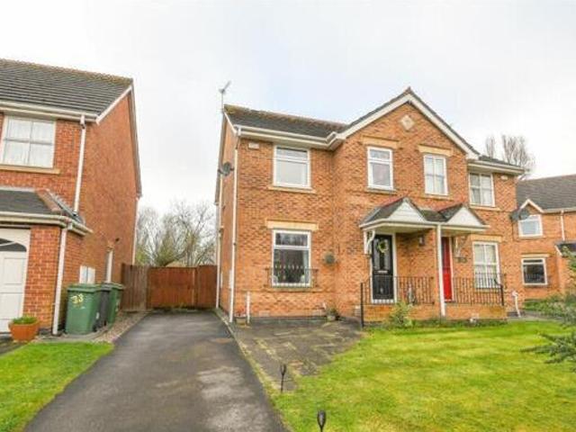 3 Bedroom Semi detached House For Sale In Moreton