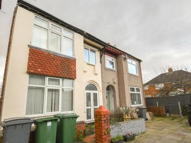 3 Bedroom Semi detached House For Sale In Moreton