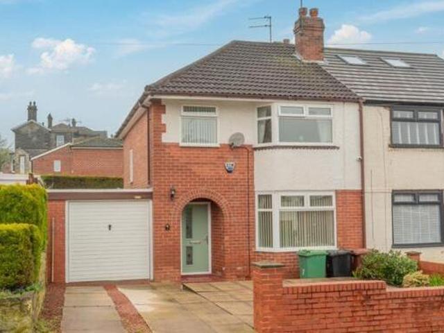 3 Bedroom Semi detached House For Sale In Morley
