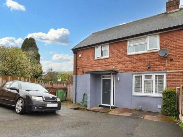 3 Bedroom Semi detached House For Sale In Morley