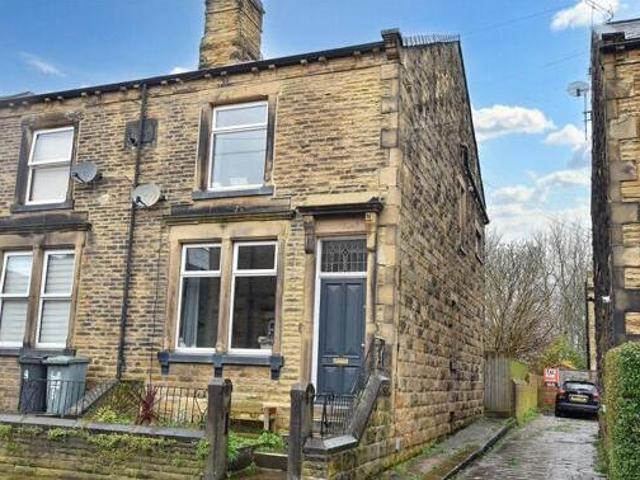 3 Bedroom Semi detached House For Sale In Morley