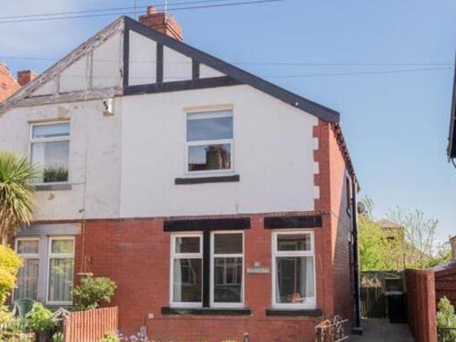 3 Bedroom Semi detached House For Sale In Morley